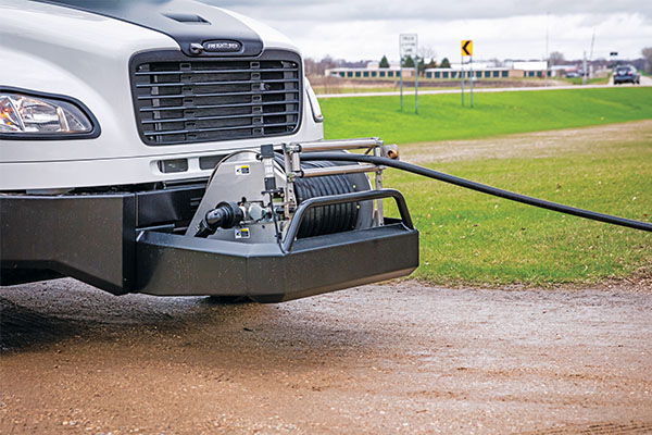 Front-delivery bobtail facilitates safe maneuvering - LP Gas